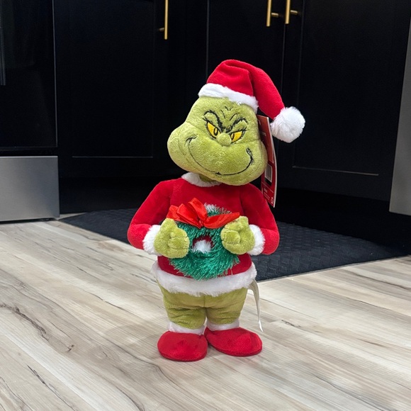 Toys | Grinch Plush Side Stepper Toy Plays Youre A Mean One Mr Grinch ...